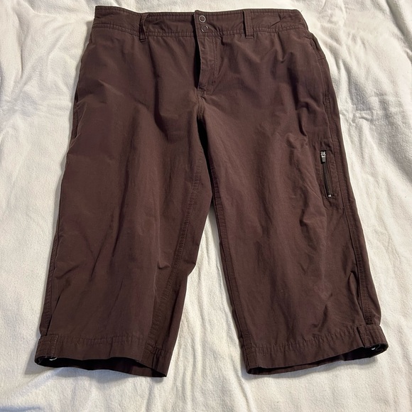 Danskin Now | Bottoms | Danskin Now Brown Capri Pants Lightweight ...